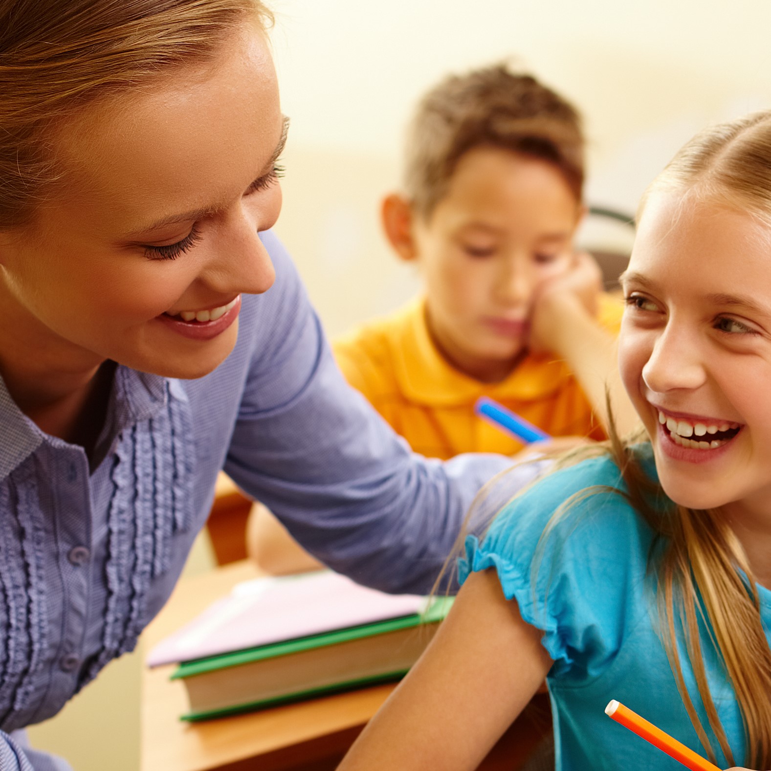 Refuerzo y Apoyo Primaria - Grupo Alianza & Interim